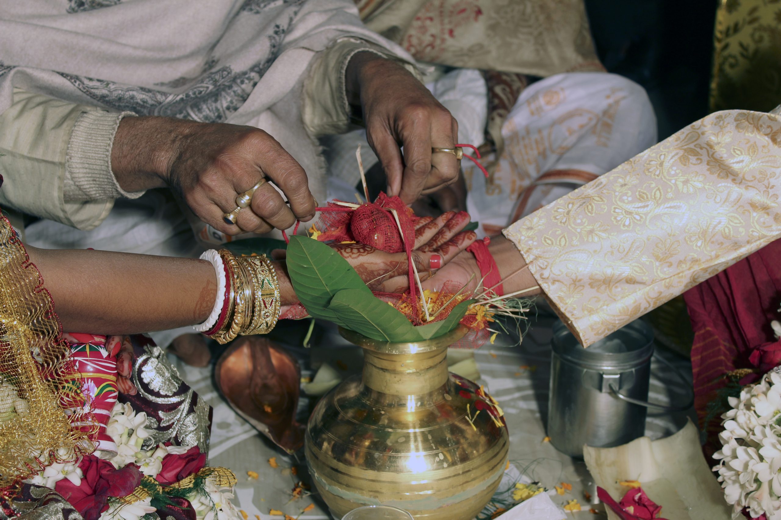 Arranged Marriage: 12 Key Factors You Should Consider Before Meeting ...